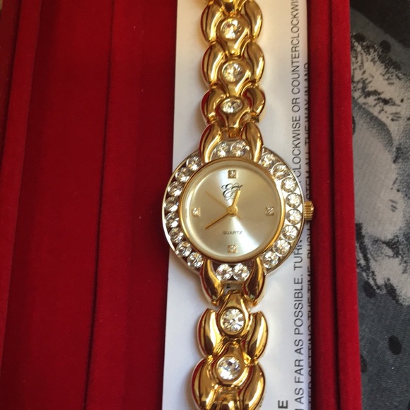 Elizabeth Arden | Accessories | Elizabeth Arden Gold Rhinestone Watch ...